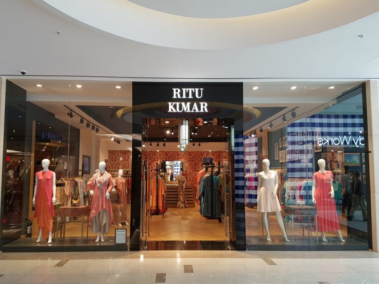 How Ritu Kumar Crafted The Revival Story of Indian Textiles | Vue.ai Blog